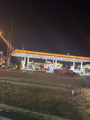 CARDINAL PLAZA SHELL - Updated December 2025 - 51 Photos & 116 Reviews ...