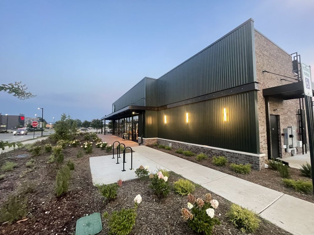 STARBUCKS - Updated September 2025 - 13 Photos - 1085 Mid City Dr ...