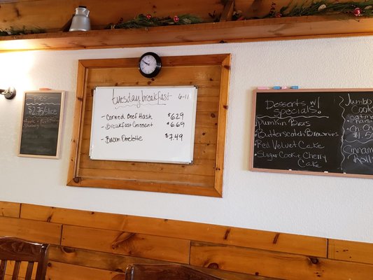 RIVERSTREET FAMILY RESTAURANT - Updated November 2025 - 11 Photos & 23 ...