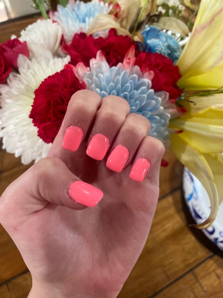 DAVI NAILS - Updated July 2025 - 10 Reviews - 103 N Caroline St ...