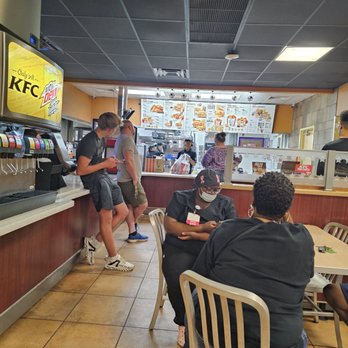 KFC - Trusted Since 1952 - Updated July 2025 - 14 Reviews - 5204 S ...