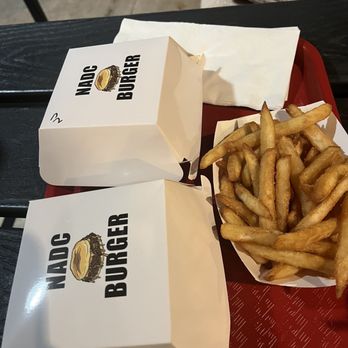 NADC BURGER - Updated September 2024 - 106 Photos & 113 Reviews - 85 ...