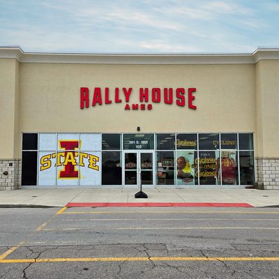 RALLY HOUSE DUFF PLAZA - Updated December 2025 - 13 Photos - 301 S 16th ...