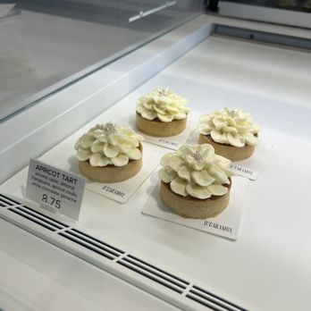 D’CARAMEL PATISSERIE - Updated April 2025 - 192 Photos & 63 Reviews ...