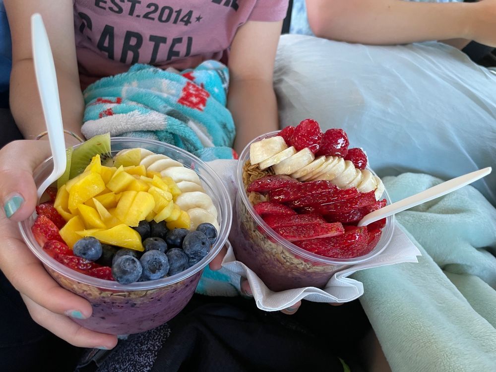 MOUNTAIN BERRY BOWLS - FRUITA - TEMP. CLOSED - Updated January 2026 ...