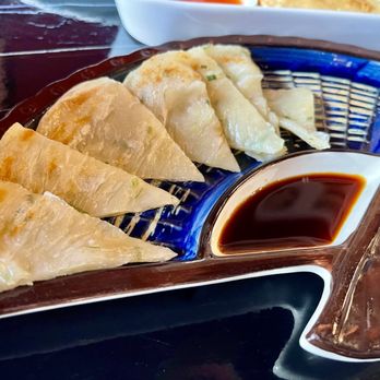 E-TANG - Updated October 2025 - 178 Photos & 167 Reviews - 811 William ...