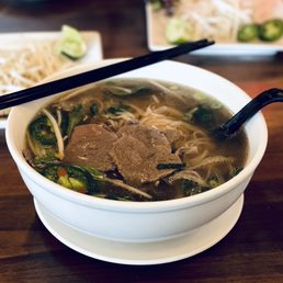 MIGNON PHO + GRILL - Updated October 2025 - 1042 Photos & 717 Reviews ...
