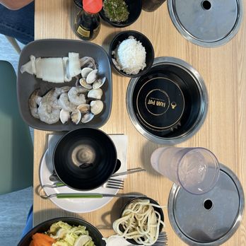 HULA POT - Updated July 2025 - 79 Photos & 95 Reviews - 113 N 4th St ...