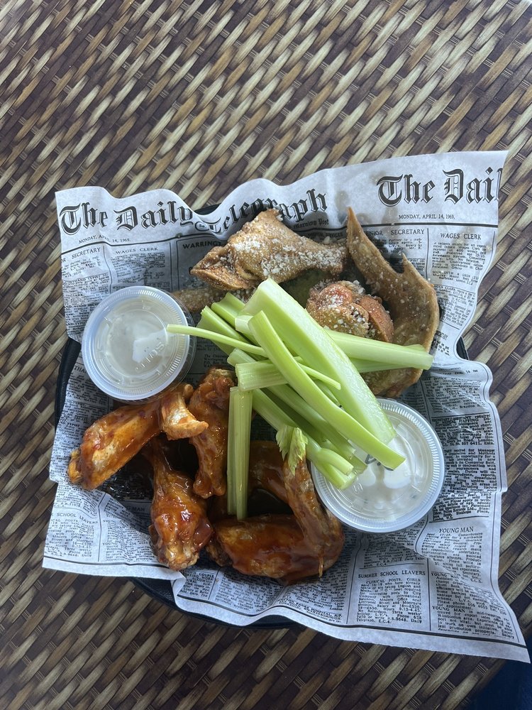 CHASERS SPORTS BAR & GRILL - SCHILLER PARK - Updated December 2025 ...