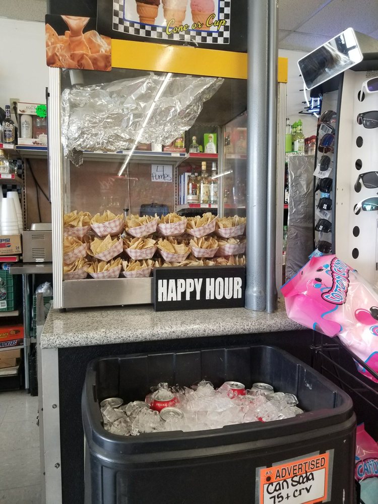 FASTWAY MARKET - Updated September 2024 - 15 Photos - 800 N D St ...