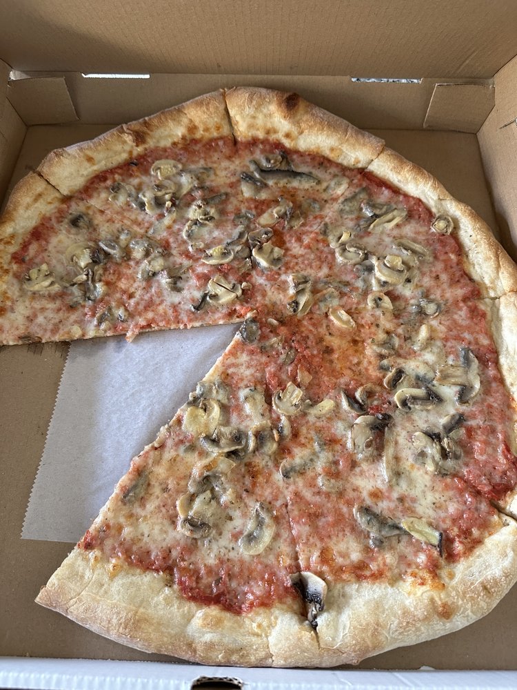 NEW YORK J & P PIZZA - Updated September 2024 - 63 Photos & 73 Reviews ...