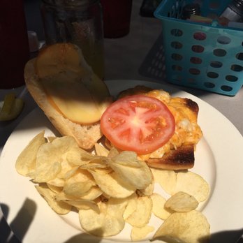 ISLAND VIEW WATERFRONT CAFE - Updated December 2025 - 66 Photos & 89 ...