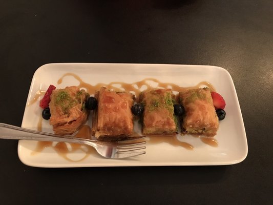 BELLA’S KITCHEN - Updated February 2025 - 139 Photos & 98 Reviews - 14 ...