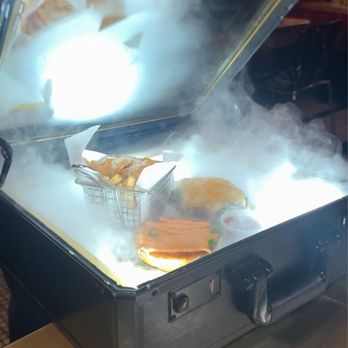 FETE - Updated November 2025 - 150 Photos & 83 Reviews - 25 Kingston St ...