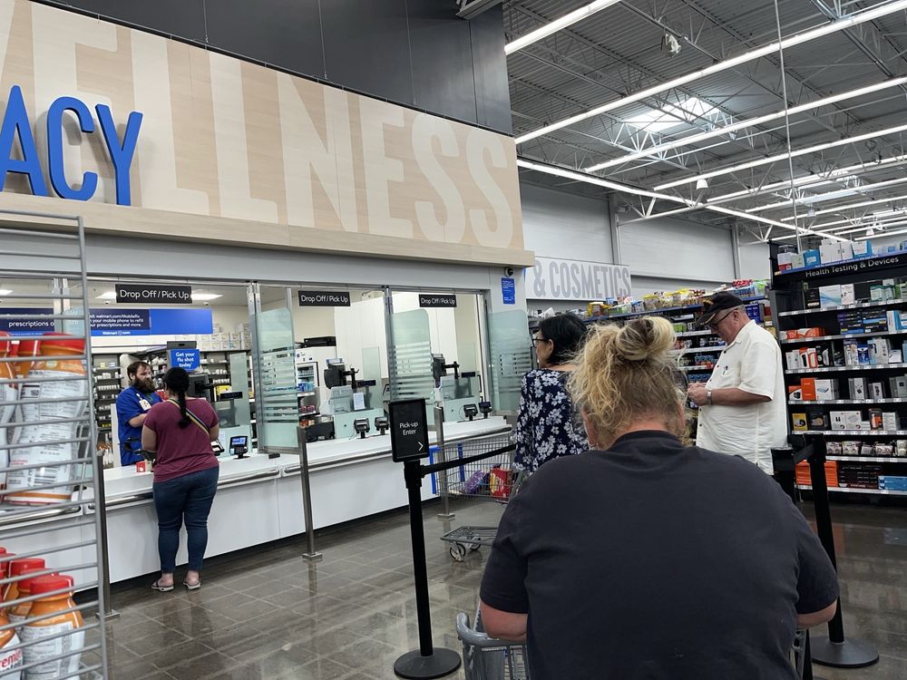 WALMART SUPERCENTER - Updated October 2025 - 106 Photos & 90 Reviews ...