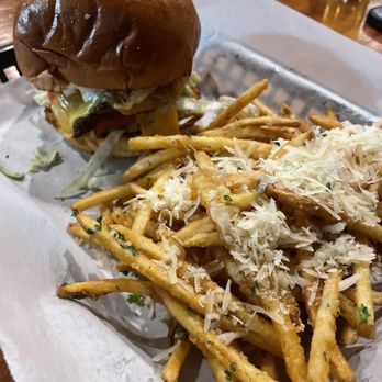 47 HILLS BREWING COMPANY - Updated September 2025 - 465 Photos & 340 ...