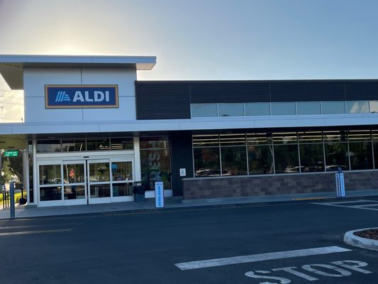 ALDI - Updated December 2025 - 4532 S. Florida Avenue, Lakeland ...