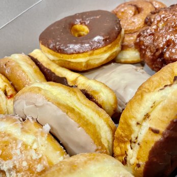 THE JELLY DONUT - Updated January 2026 - 139 Photos & 100 Reviews - 443 ...