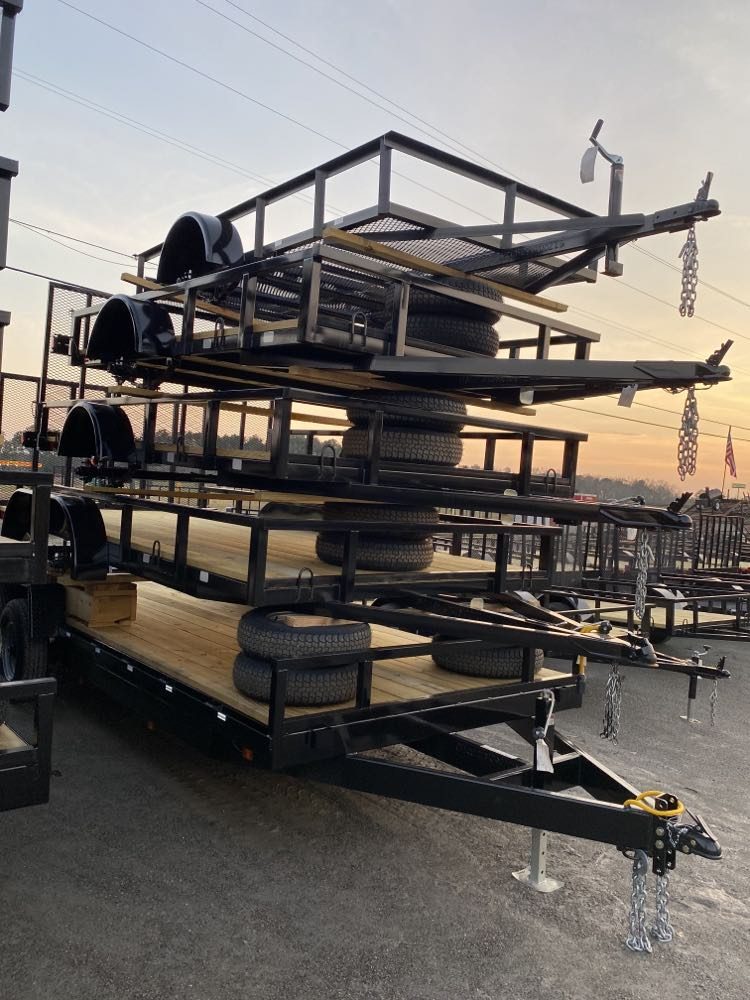 OUTBACK TRAILERS - Updated December 2025 - 116 Industrial Dr, Steele ...