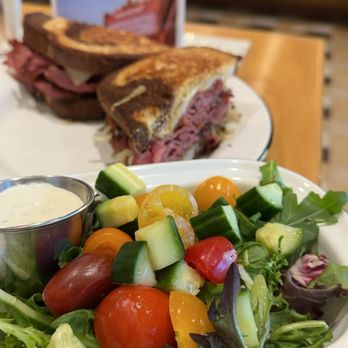 THE MAINZER - Updated August 2025 - 327 Photos & 357 Reviews - 655 W ...