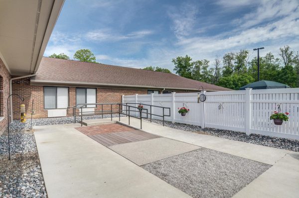 MENTOR HILLS POST ACUTE - Updated February 2026 - 26 Photos - 8200 ...