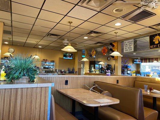 BROADWAY DINER - Updated June 2025 - 57 Photos & 66 Reviews - 6606 E ...