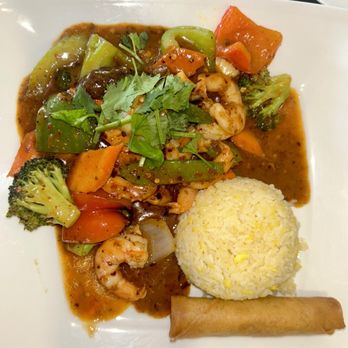 EAD VIETNAMESE RESTAURANT - Updated December 2024 - 317 Photos & 303 ...