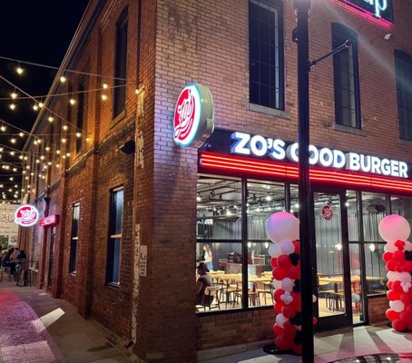 ZO’S GOOD BURGER W. DEARBORN - Updated January 2026 - 20 Photos - 950 ...