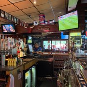 COUNTRYSIDE SALOON - 195 Photos & 178 Reviews - Pizza - 2501 E Ballard ...