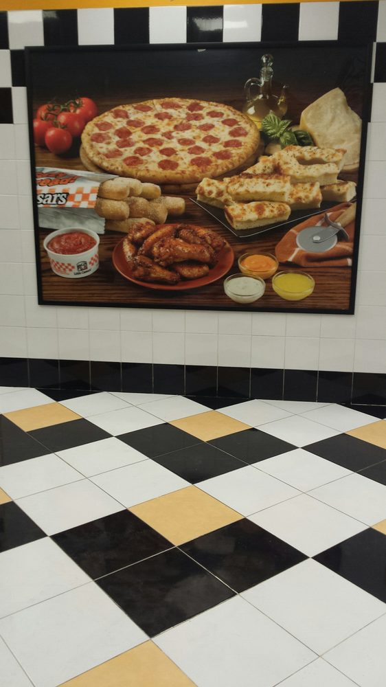 LITTLE CAESARS - Av. Jose Lopez Portillo 99, Cancún, Quintana Roo ...