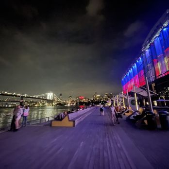 PIER 17 - Updated September 2025 - 825 Photos & 223 Reviews - 89 S St ...
