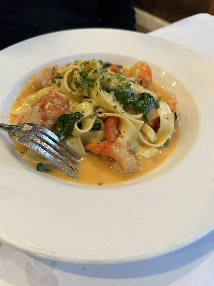 THE LITTLE STORE - Updated December 2025 - 40 Photos & 53 Reviews - 9 ...