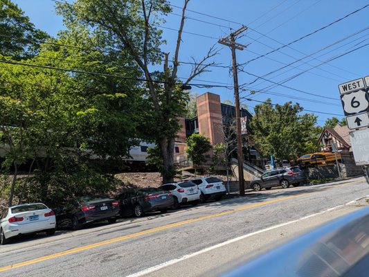 MTA METRO-NORTH TRAIN STATION - BREWSTER, NY - Updated November 2024 ...