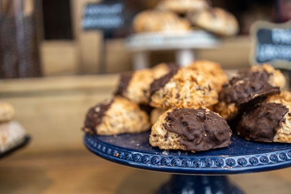 CARMEL BAKERY - Updated February 2025 - 1516 Photos & 1106 Reviews ...