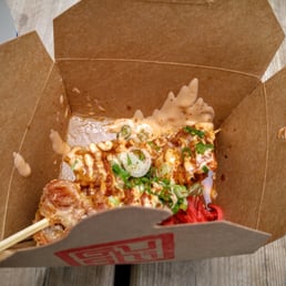 GUSHI JAPANESE STREET FOOD - 190 Photos & 109 Reviews - 707 Dundas ...