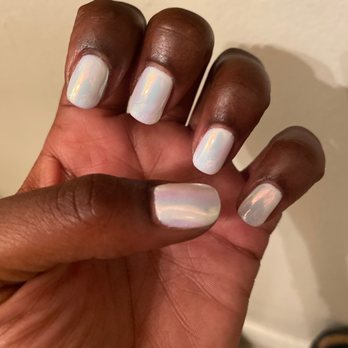 Pampered nails store