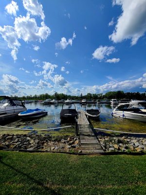 SWAN ON THE RIDEAU - Updated January 2026 - 17 Photos & 14 Reviews ...