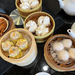 PHOENIX RESTAURANT - Updated October 2025 - 1430 Photos & 911 Reviews ...