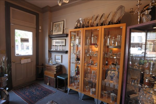 FRANK MILWEE - ANTIQUES - Updated December 2025 - 23 Reviews - 2912 M ...