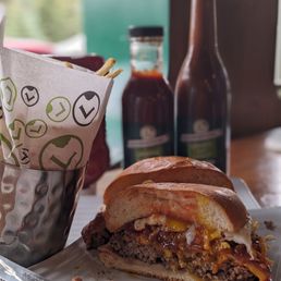 LIBERTY BURGER - Updated October 2025 - 756 Photos & 1084 Reviews - 160 ...