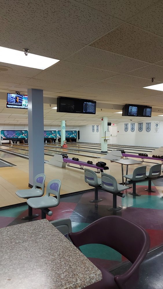 PARKWAY BOWL - Updated December 2025 - 67 Ellesmere Road, Scarborough ...