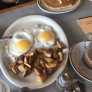 THE BRIDGE CAFE - 67 Photos & 197 Reviews - Sandwiches - 1117 Elm St ...