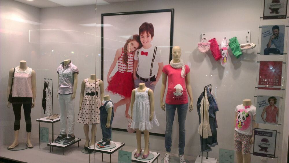 LC WAIKIKI - Updated August 2024 - Agora Alışveriş Merkezi No: 1446 D ...