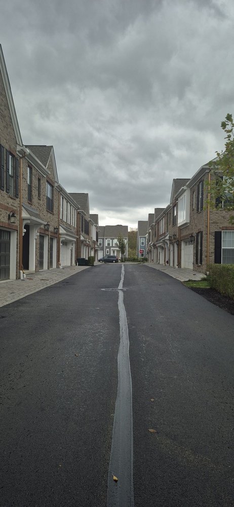 TA ROBINSON ASPHALT PAVING - Updated April 2026 - 14 Photos - 1321C ...