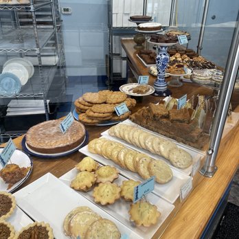 BATCH BAKEHOUSE - 250 Photos & 217 Reviews - 1402 Williamson St ...