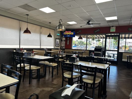 GUS JR - Updated December 2025 - 137 Photos & 195 Reviews - 497 E 4th ...