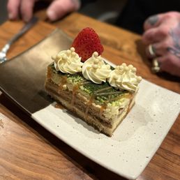 PERRY’S RESTAURANT - Updated October 2025 - 955 Photos & 941 Reviews ...