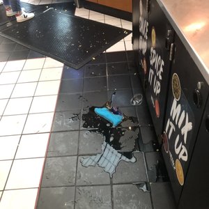 AMC RACEWAY 10 - 141 Photos & 214 Reviews - Cinema - 1025 Corporate ...