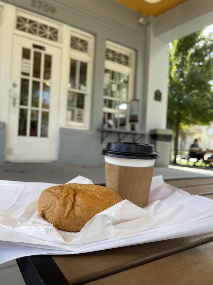 RETROSPECT COFFEE BAR - Updated August 2025 - 859 Photos & 374 Reviews ...