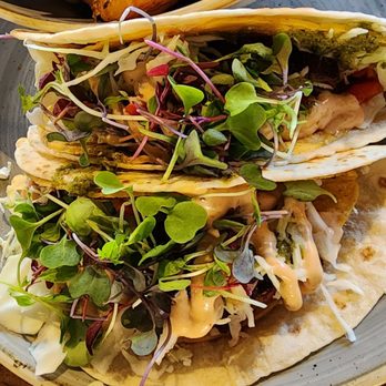 KETCH 22 - Updated June 2024 - 343 Photos & 339 Reviews - 7153 Lake ...